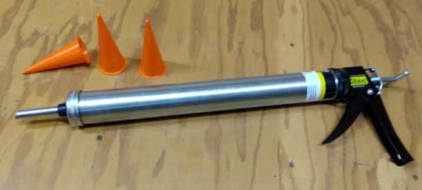 Manual Bulk Loading gun - Bulk Loading Guns | Log Home Store Building ...